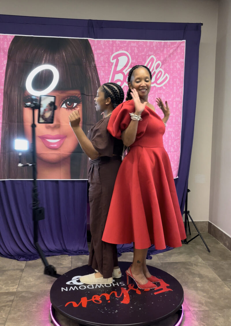 Showdown Booth – Fashion Showdown